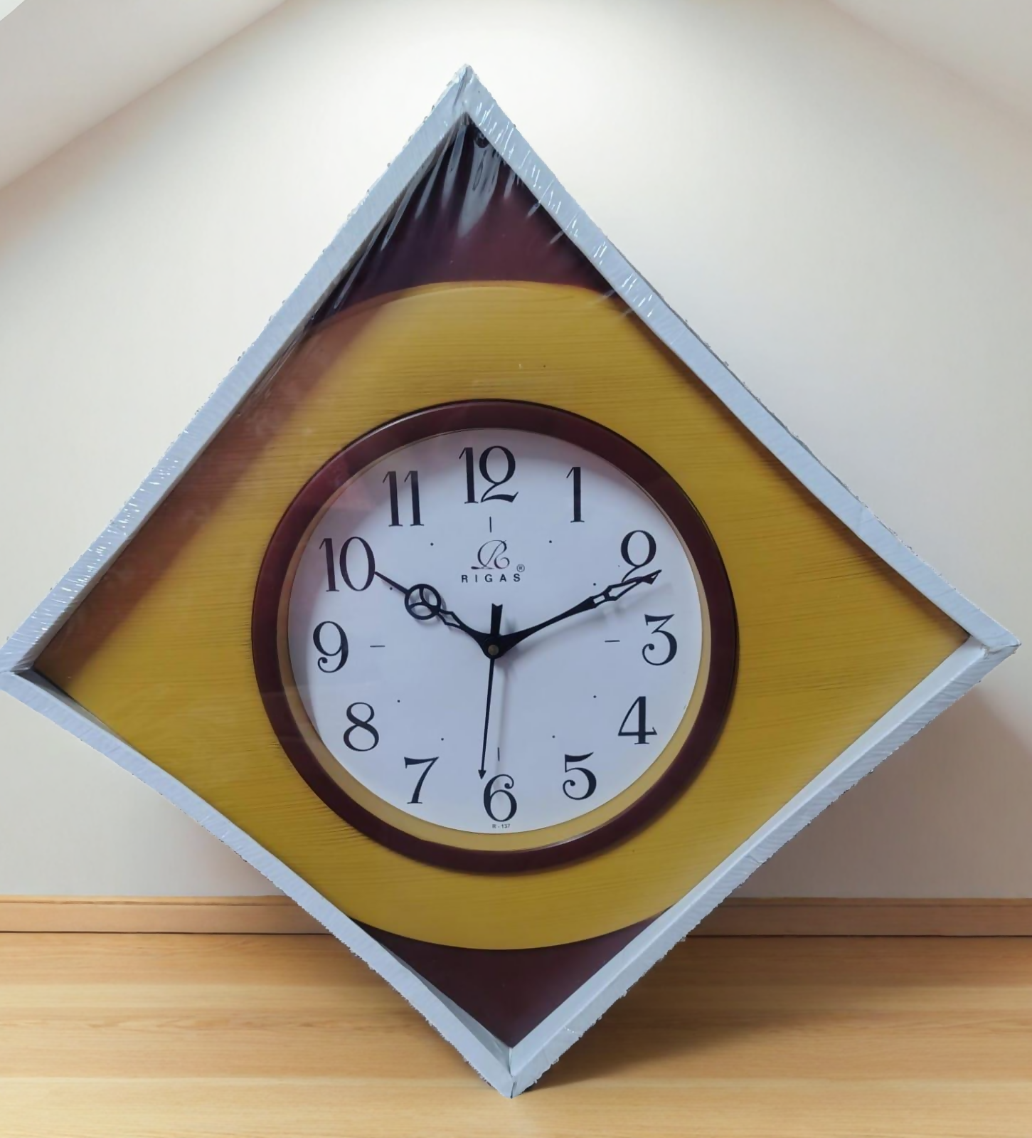 Diamond-Shaped Wall Clock with Modern Frame – HalfPe